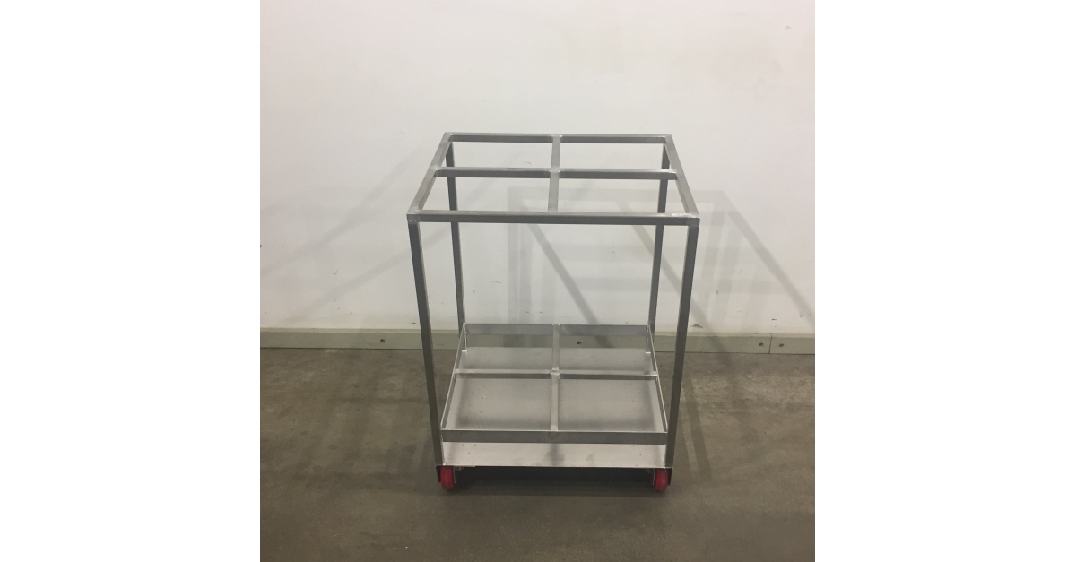 Smoke skewer trolley